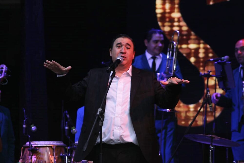 La salsa romántica de Mickey Taveras conquistó a los salvadoreños ...